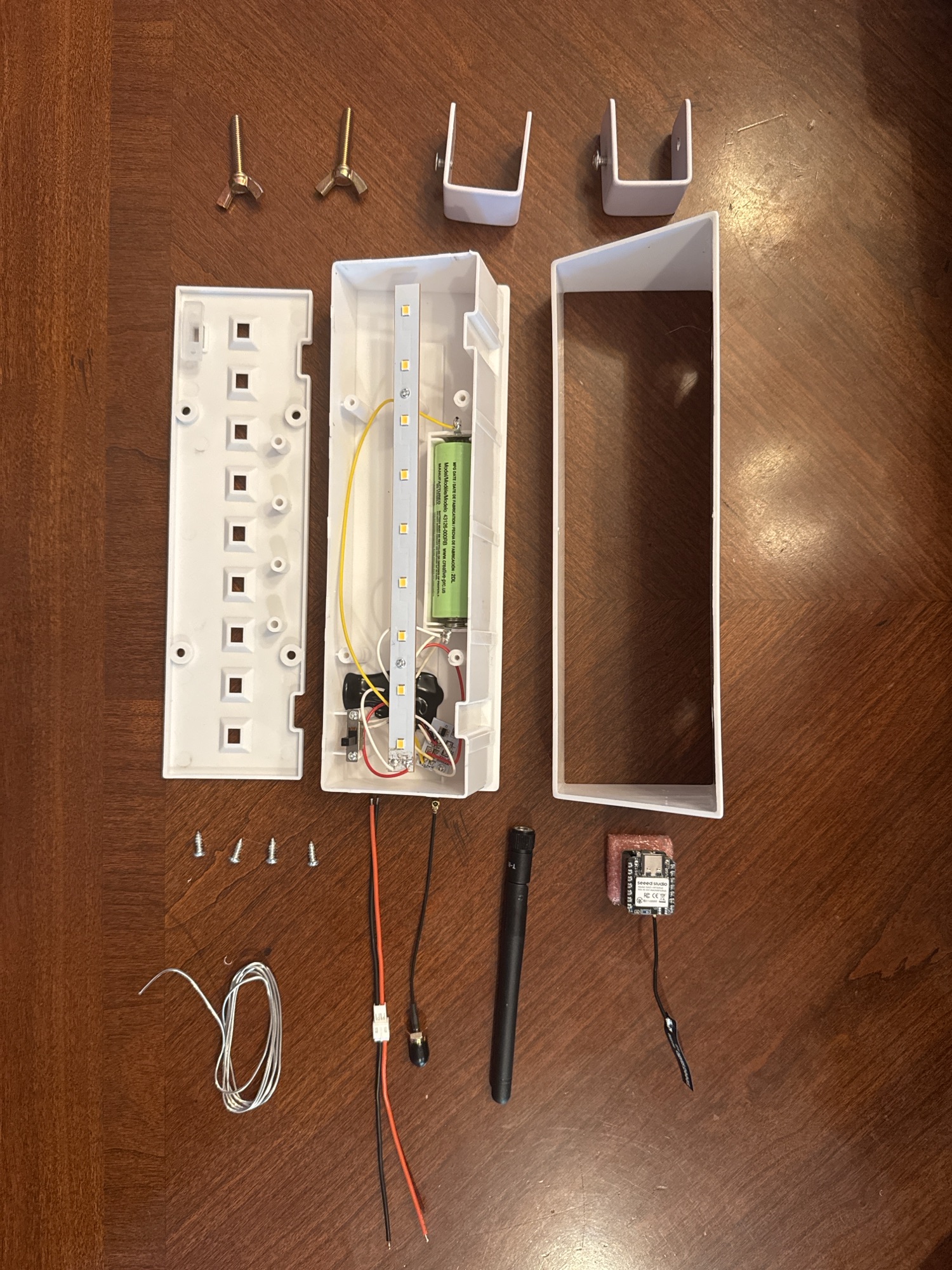 Inexpensive Homemade Outdoor Solar Node – BuffaLoRa